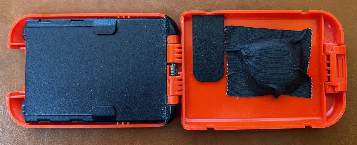 The ElevationLab AirTags Wallet Insert - MacSparky
